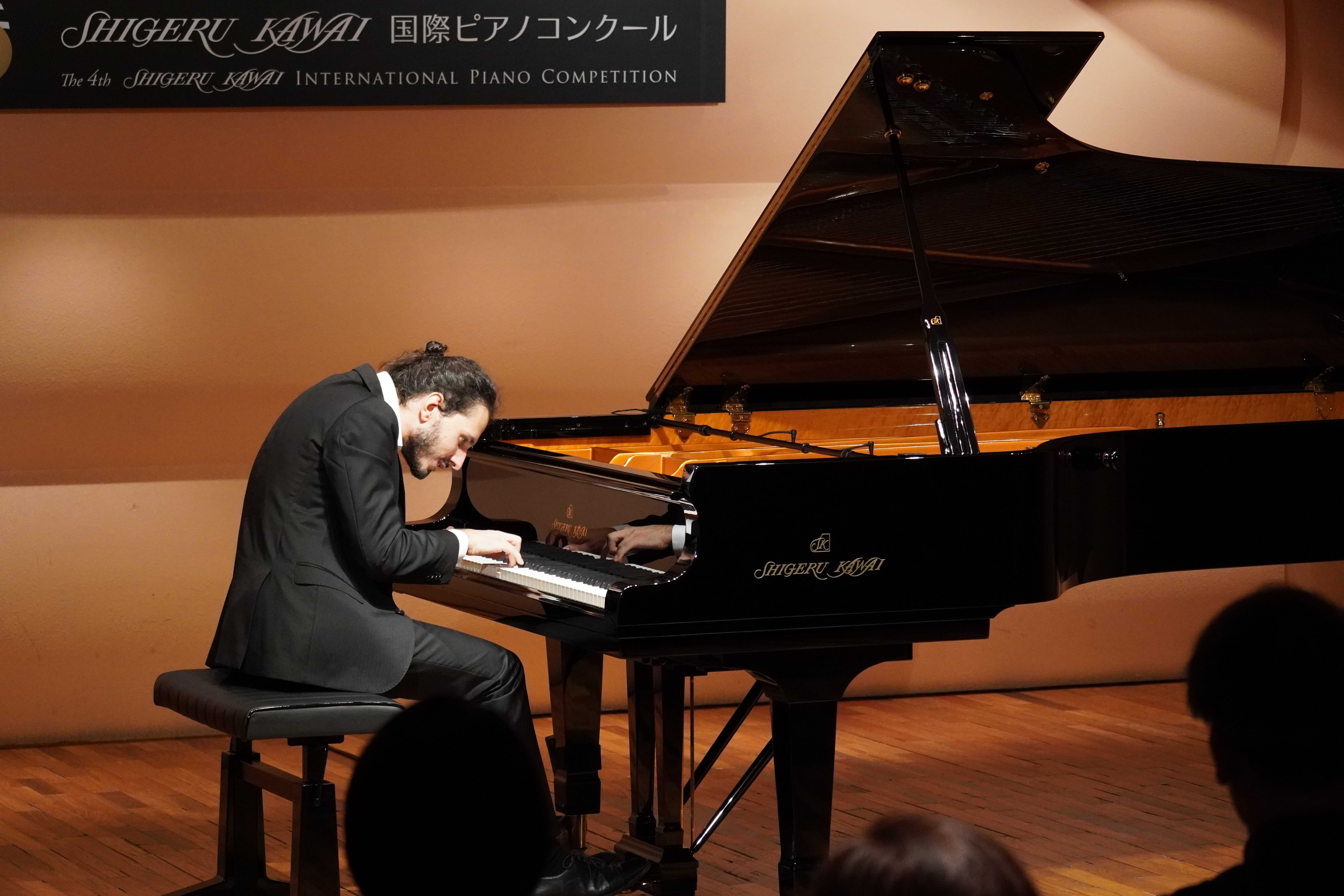 【1st Prize Winner : Nicolas Giacomelli】The 4th Shigeru Kawai ...